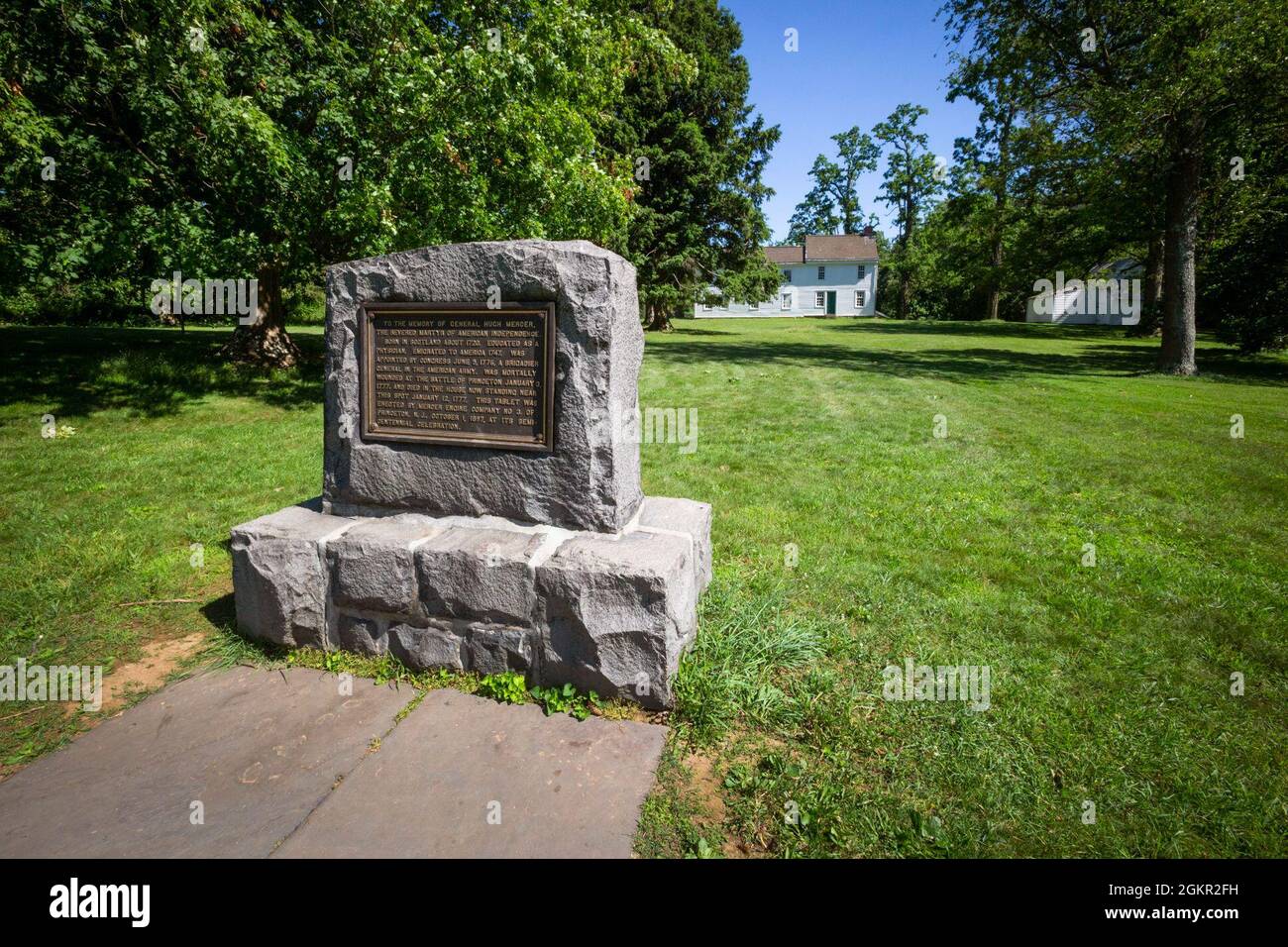 Memorial to Brig. Gen. Hugh Mercer at Princeton Battlefield State Park ...