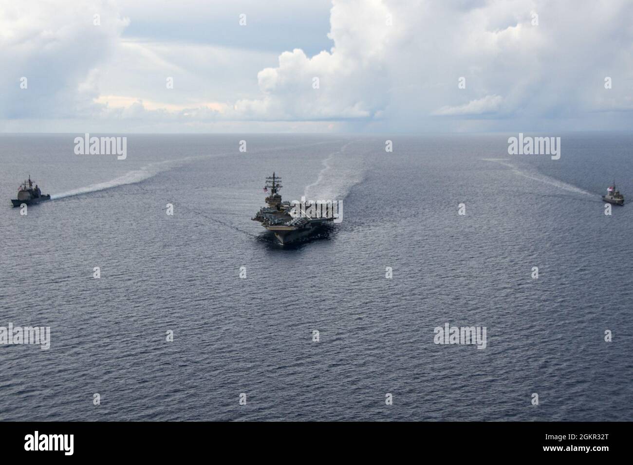 Singapore Frigate Rss Intrepid 69 High Resolution Stock Photography and ...