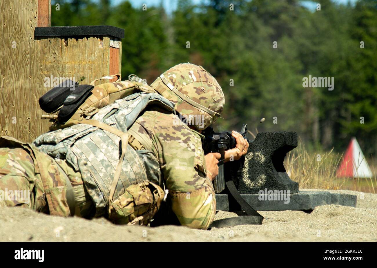 Desmond doss hi-res stock photography and images - Alamy