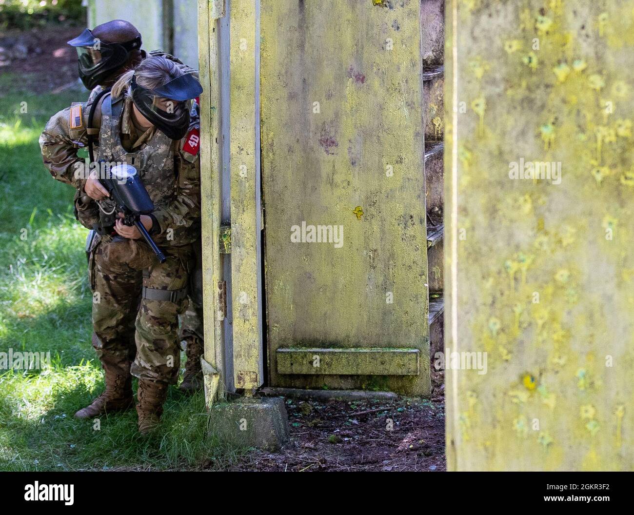 1st Lt. Sarah Davis, and Master Sgt. Christopher Windless, from Tripler ...