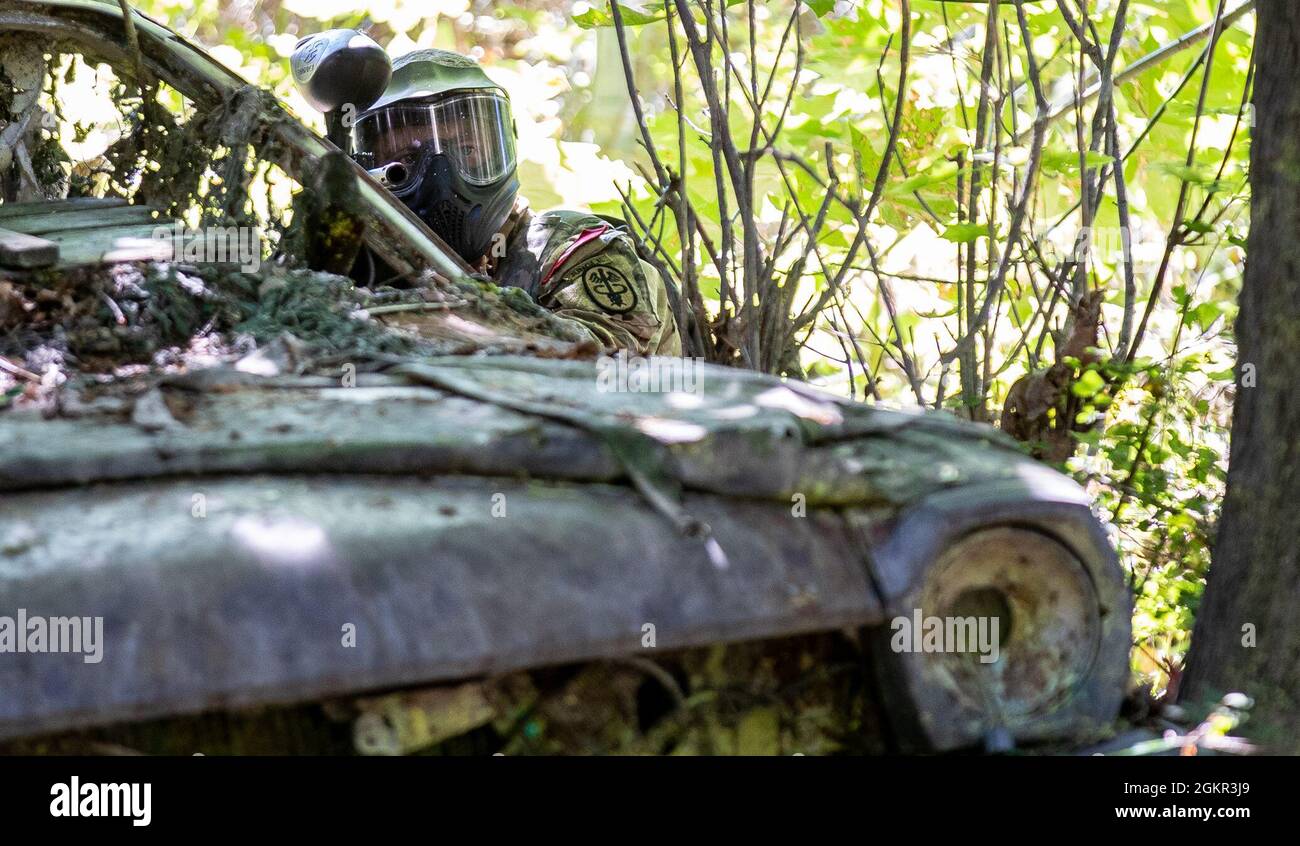 Capt. Jason Christman, from Desmond Doss Army Health Clinic engages the ...