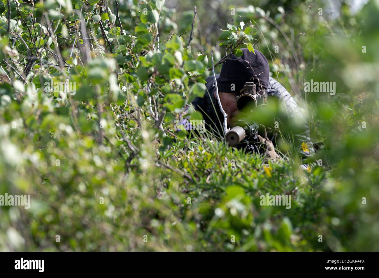 A U.S. Army Green Beret from Alpha Company, 3rd Battalion, 20th Special ...