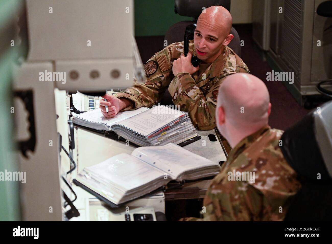 321 ms hi-res stock photography and images - Alamy