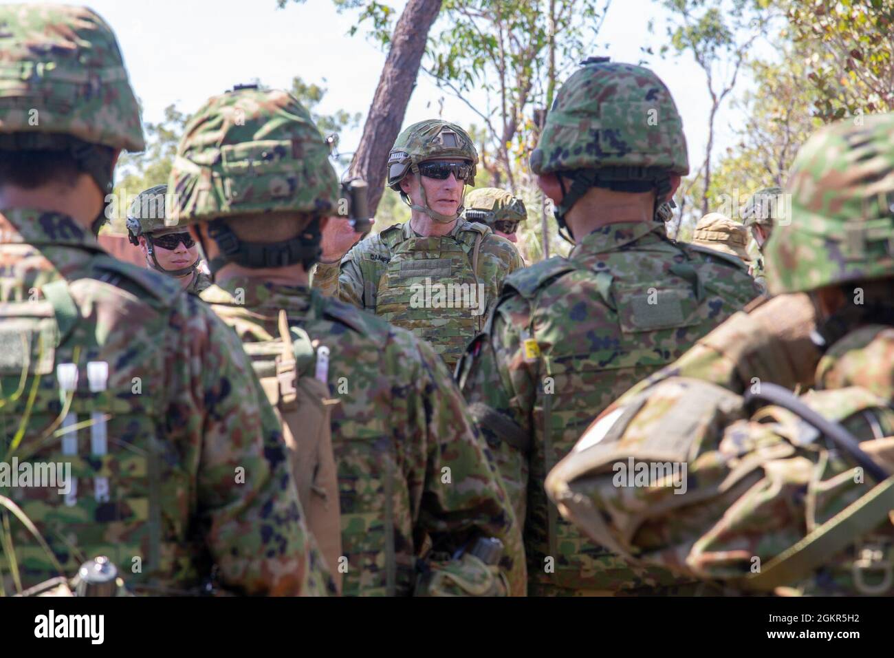 Australian Chief of the Defence Force Gen. Angus Campbell talks with ...