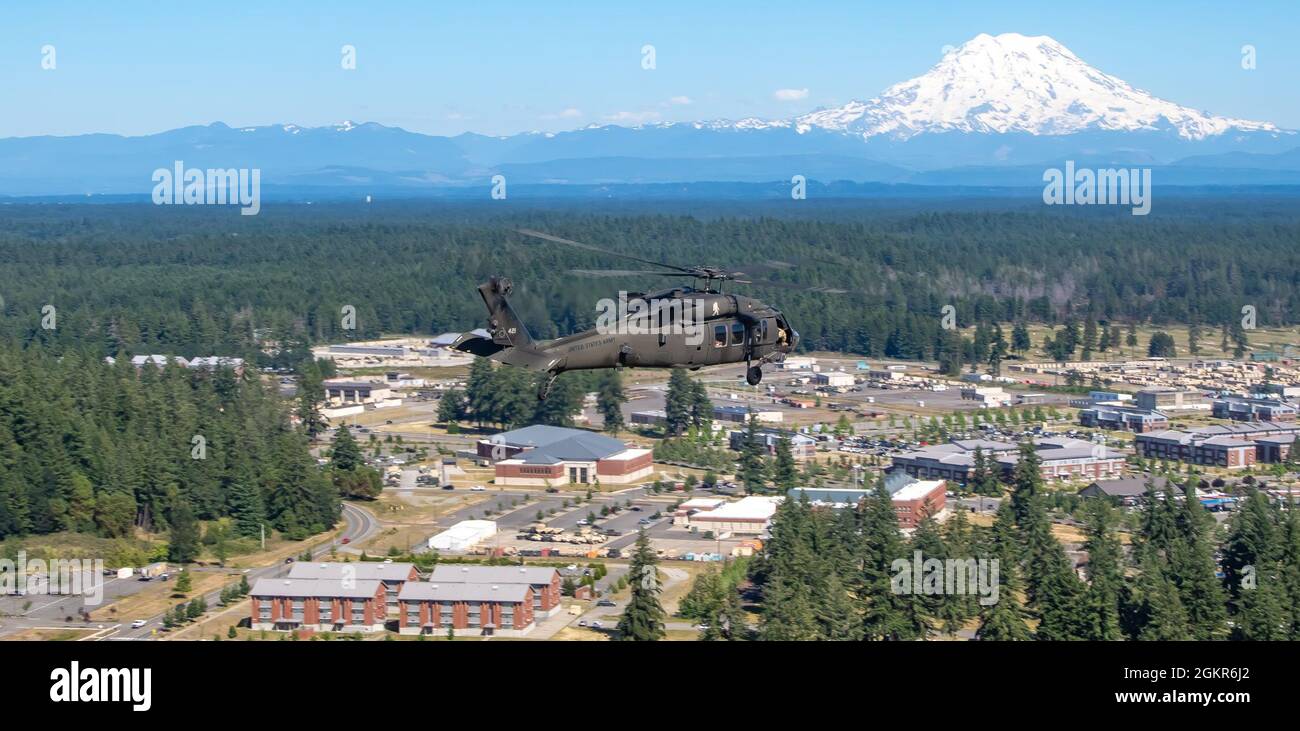 A UH-60 helicopter assigned to Bravo "Bigfoot" Company, 2-158 Assault ...