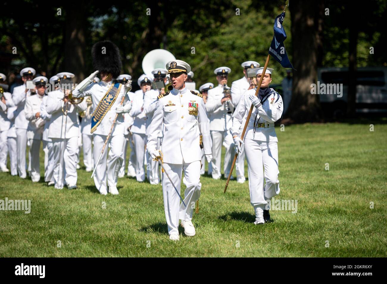 WASHINGTON, DC (June 17, 2021) – The U.S. Navy Ceremonial Guard ...