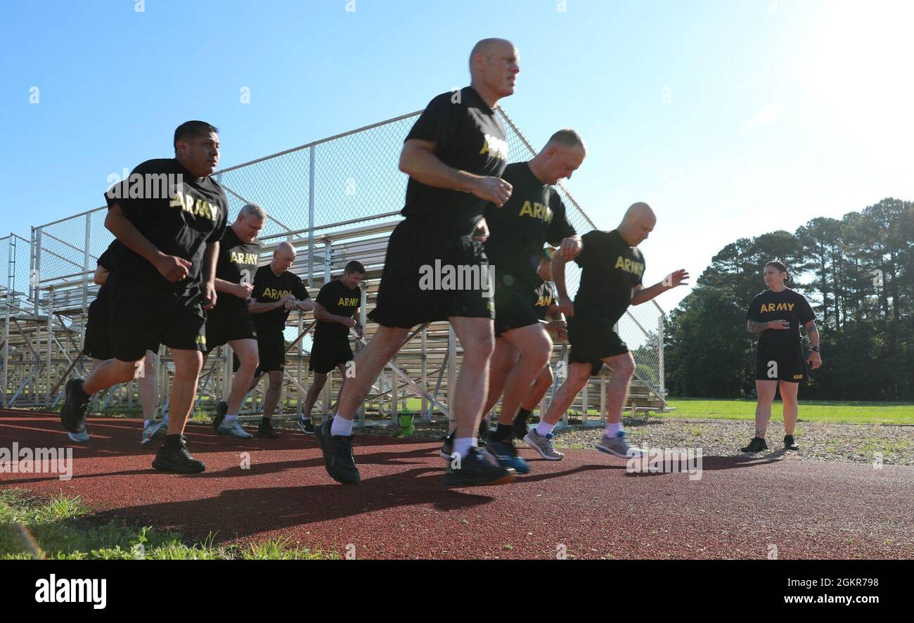 Soldiers from the U.S. Army Civil Affairs and Psychological Operations ...