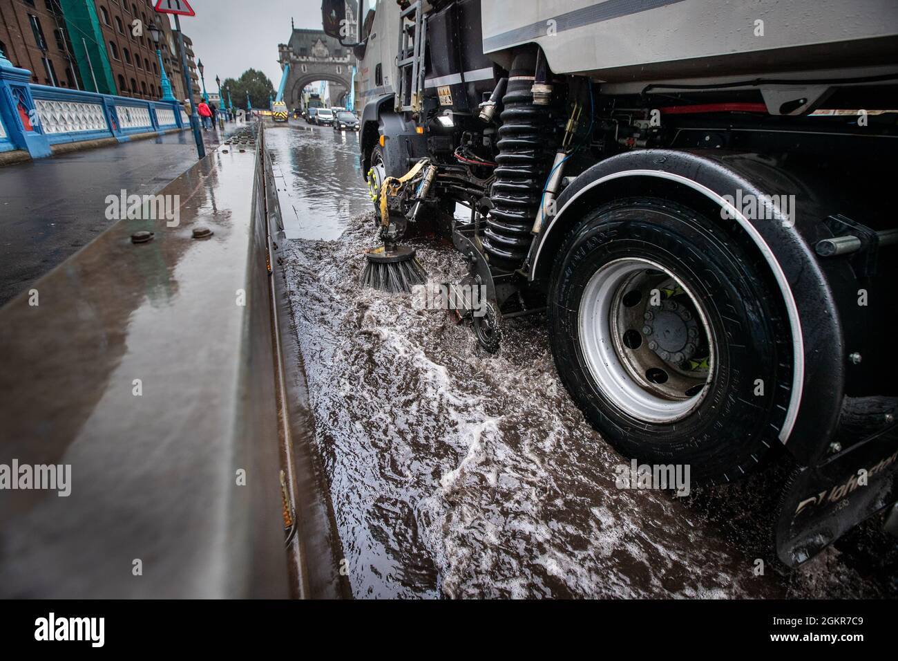 Vacuum tower hi-res stock photography and images - Alamy