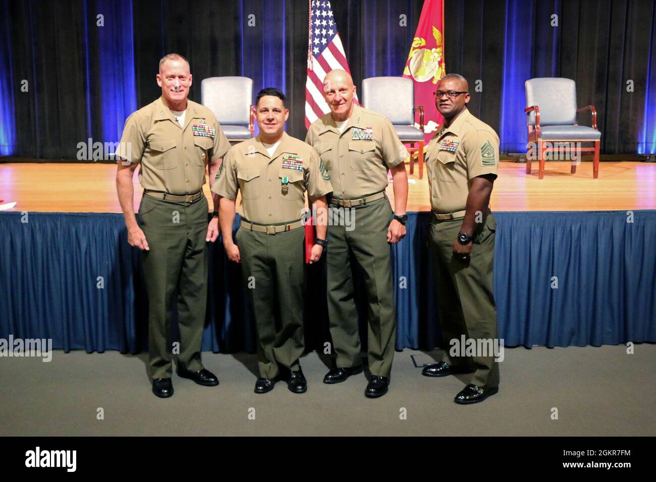 Lieutenant General (LtGen) Charles Chiarotti presents Gunnery Sergeant ...