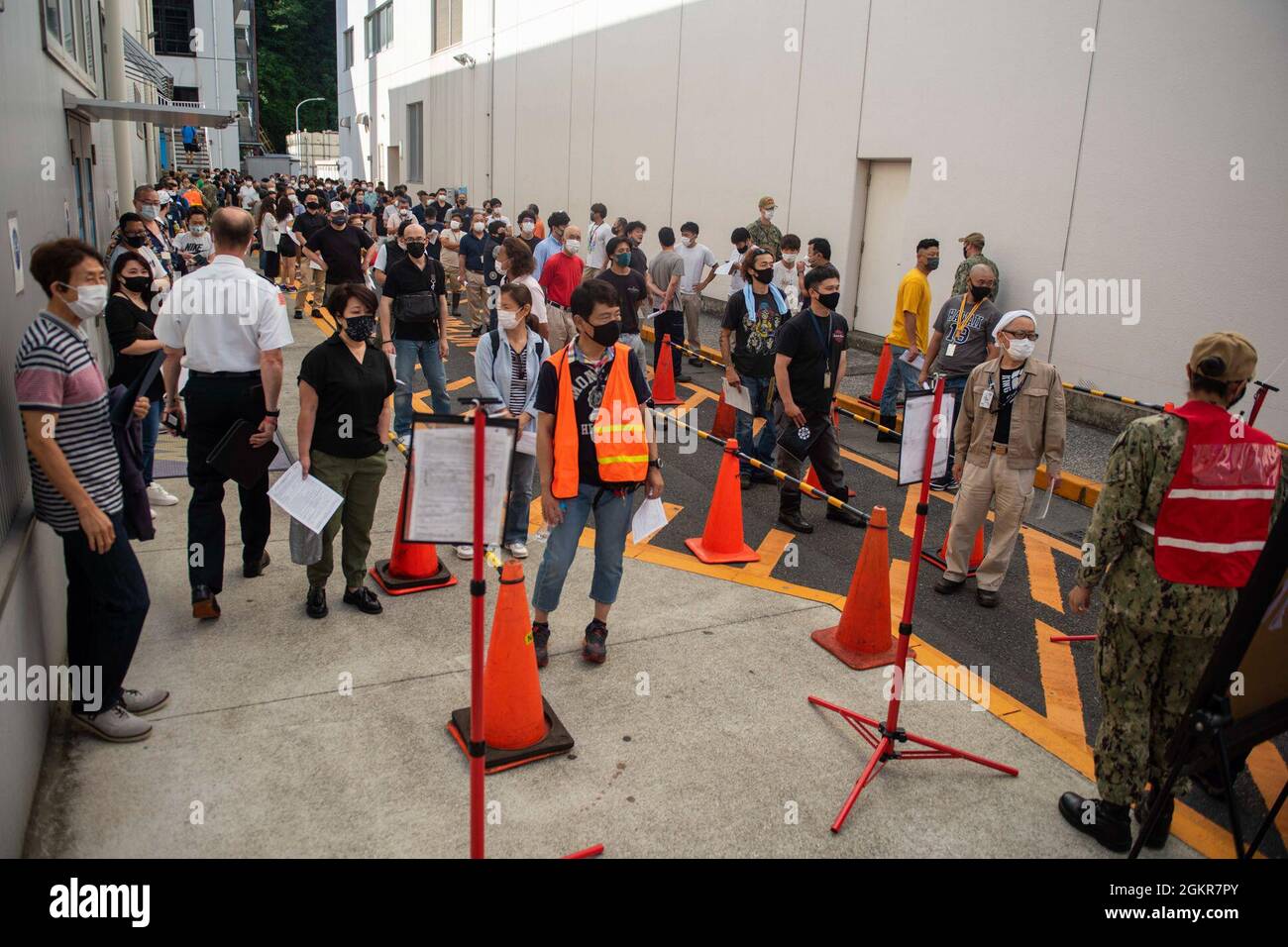 210618-N-HH215-1014 YOKOSUKA, Japan (June 18, 2021) - Master Labor ...