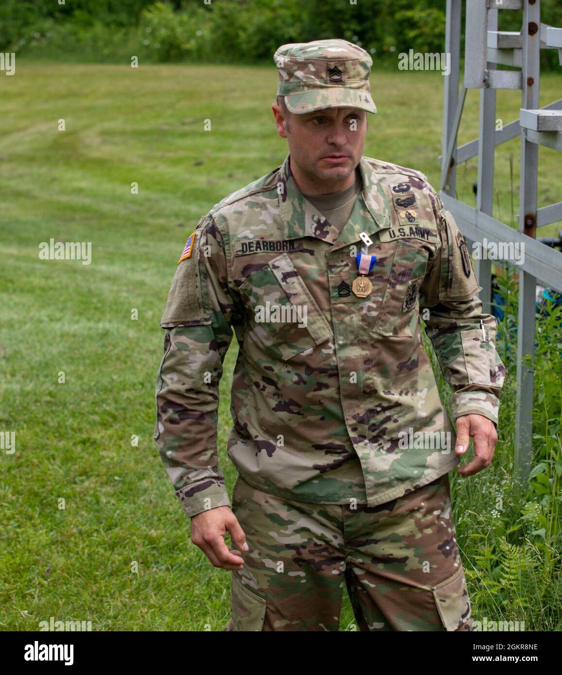 U.S. Army Sgt. 1st Class Dustin Dearborn of the Army Mountain Warfare ...