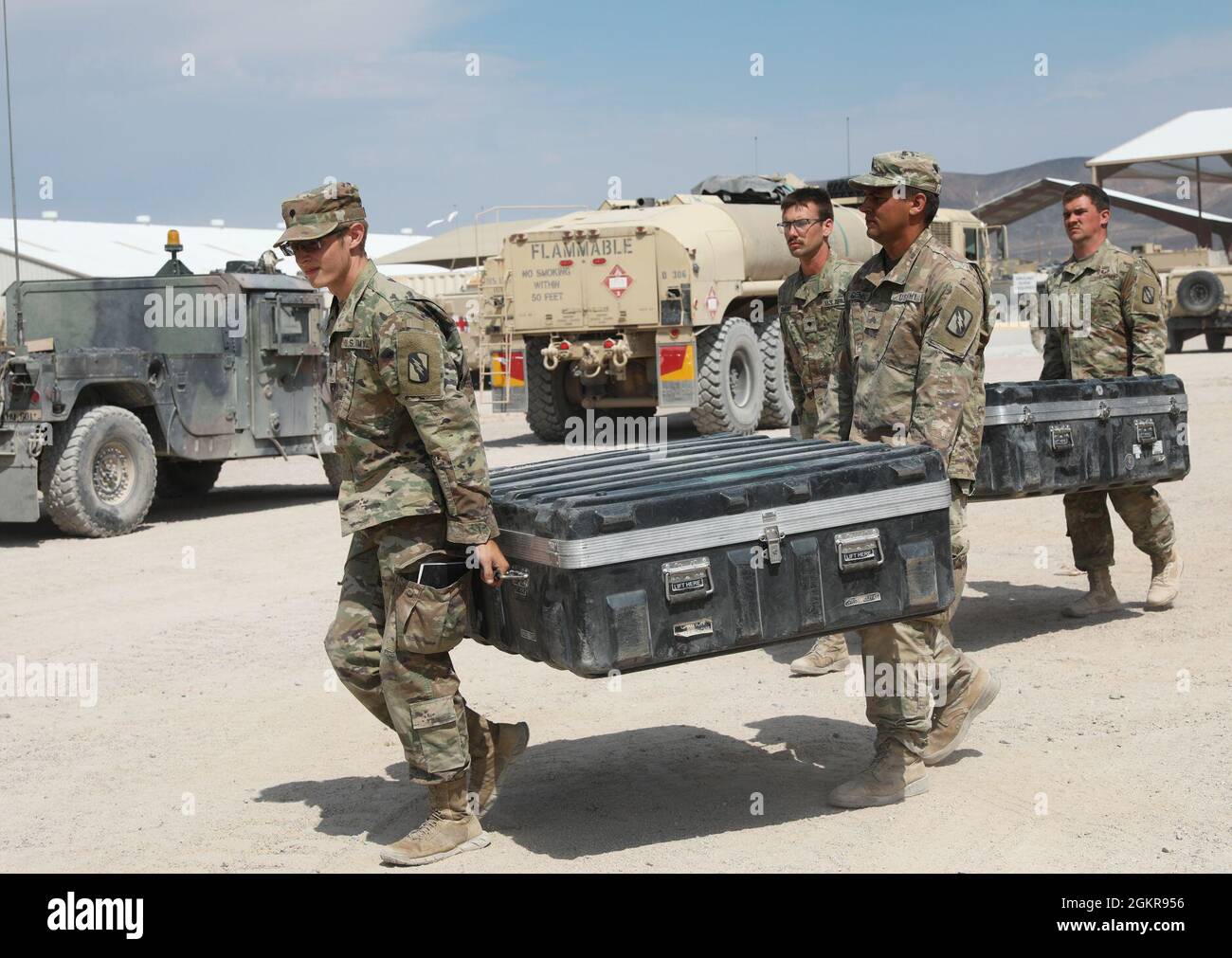 Soldiers of the 155th Armored Brigade Combat Team, Mississippi Army ...