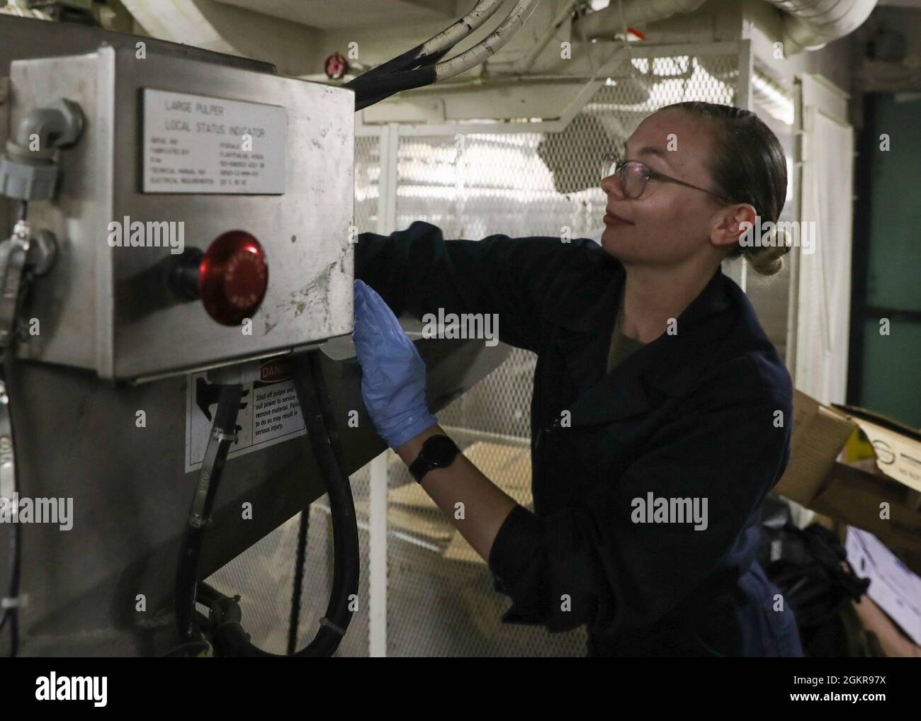 Pulper hi-res stock photography and images - Alamy