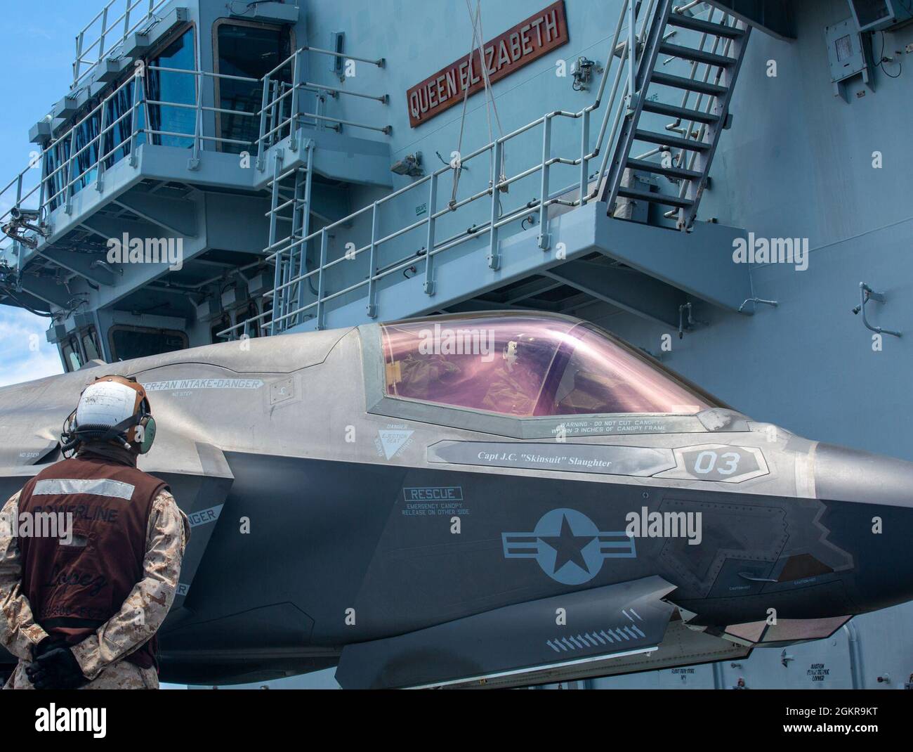 U.S. Marines with Marine Fighter Attack Squadron (VMFA) 211, Carrier ...