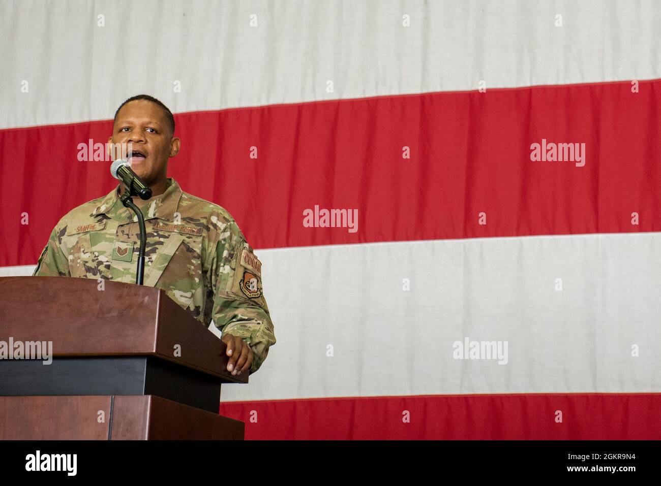 Tech. Sgt. Larnell Smith, 51st Maintenance Squadron transient alert ...