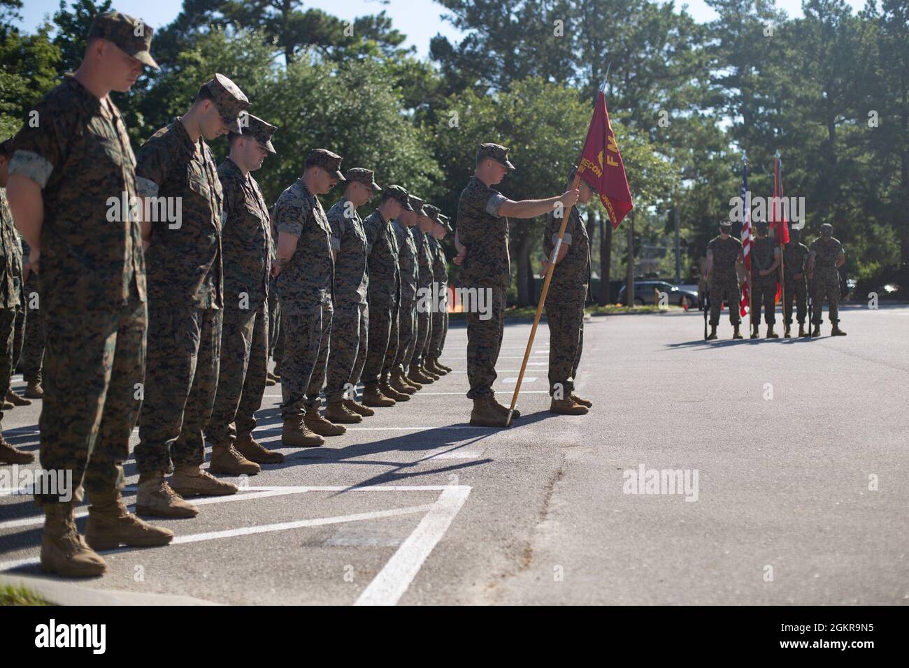 U.S. Marines with 2d Marine Reconnaissance Battalion (Recon), 2d Marine ...