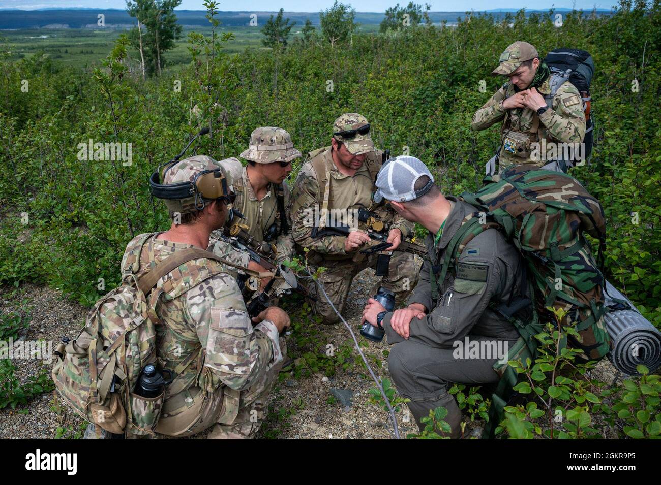 U.S. Army Green Berets from Alpha Company, 3rd Battalion, 20th Special ...
