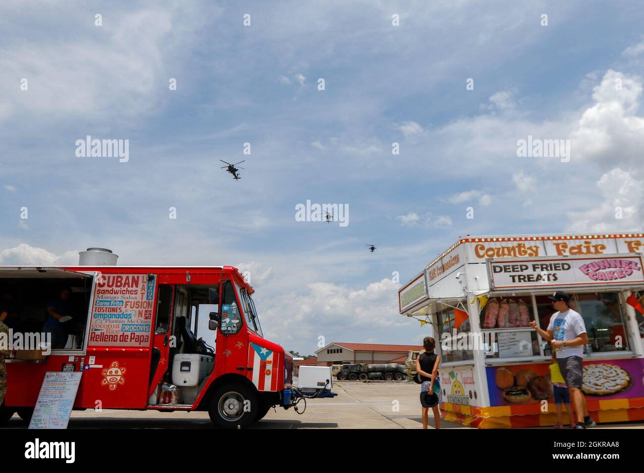 Spouse spur ride hi-res stock photography and images - Alamy