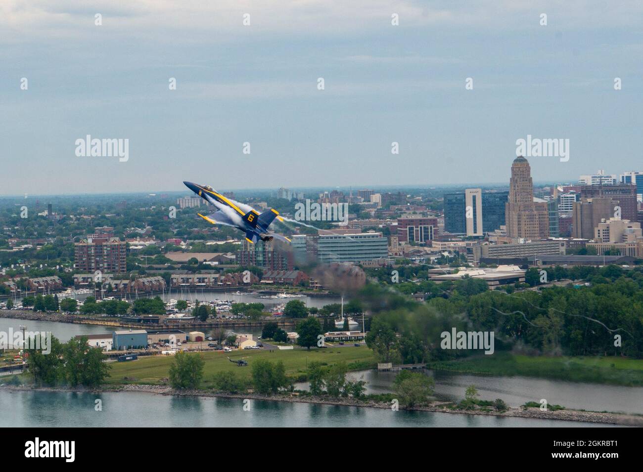 210618-N-OY339-1006 BUFFALO, N.Y. (June 18, 2021) Cmdr. Ben Walborn ...