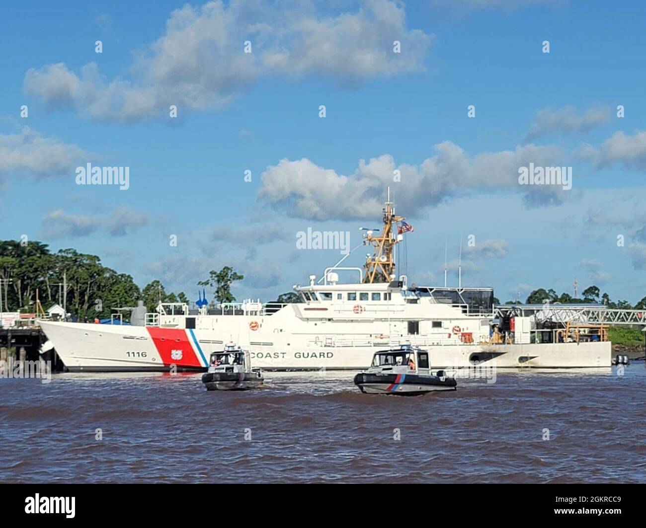210619-N-DA827-002 GEORGETOWN, Guyana (June 19, 2021) The U.S. Coast ...