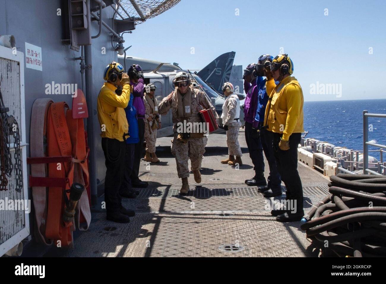 210619-N-LN075-3001 RED SEA (June 19, 2021) Col. Eric Cloutier ...