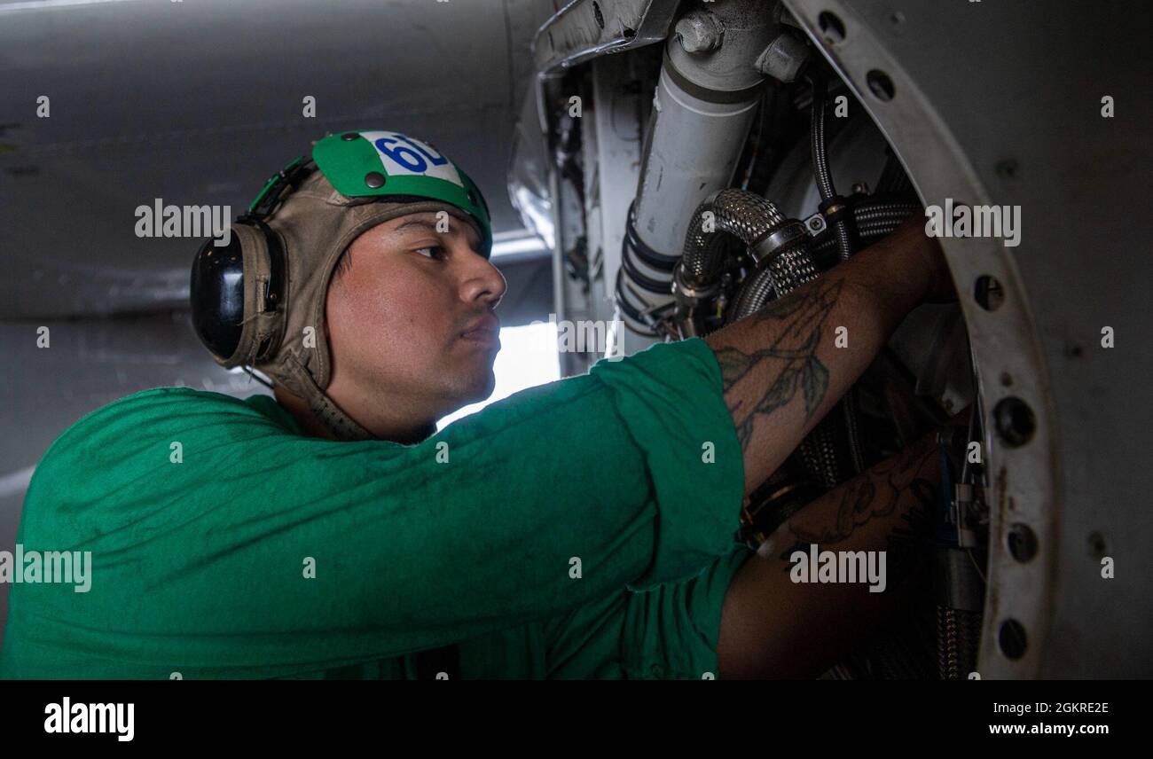 Bobby santiago hi-res stock photography and images - Alamy