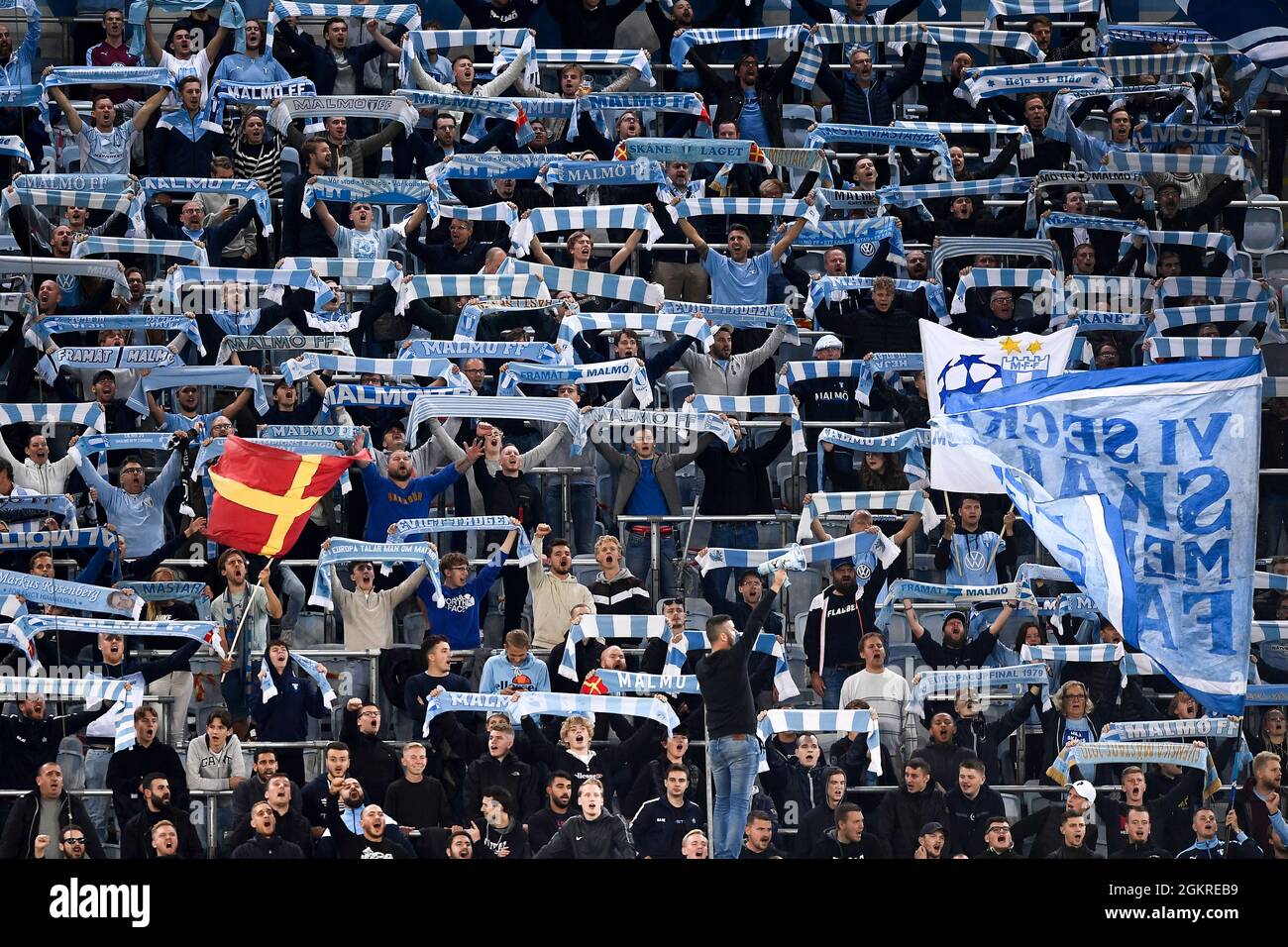 Sweden fans show hi-res stock photography and images - Alamy