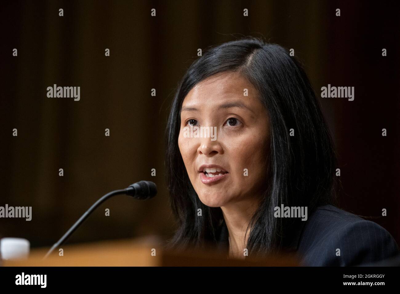 Jennifer sung hi-res stock photography and images - Alamy