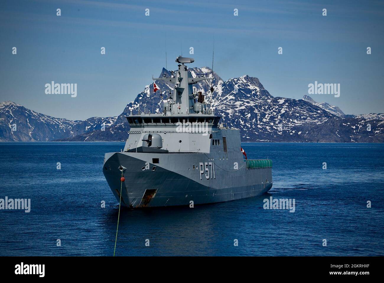 The USCGC Maple (WLB 207) crew participate in a towing exercise with ...