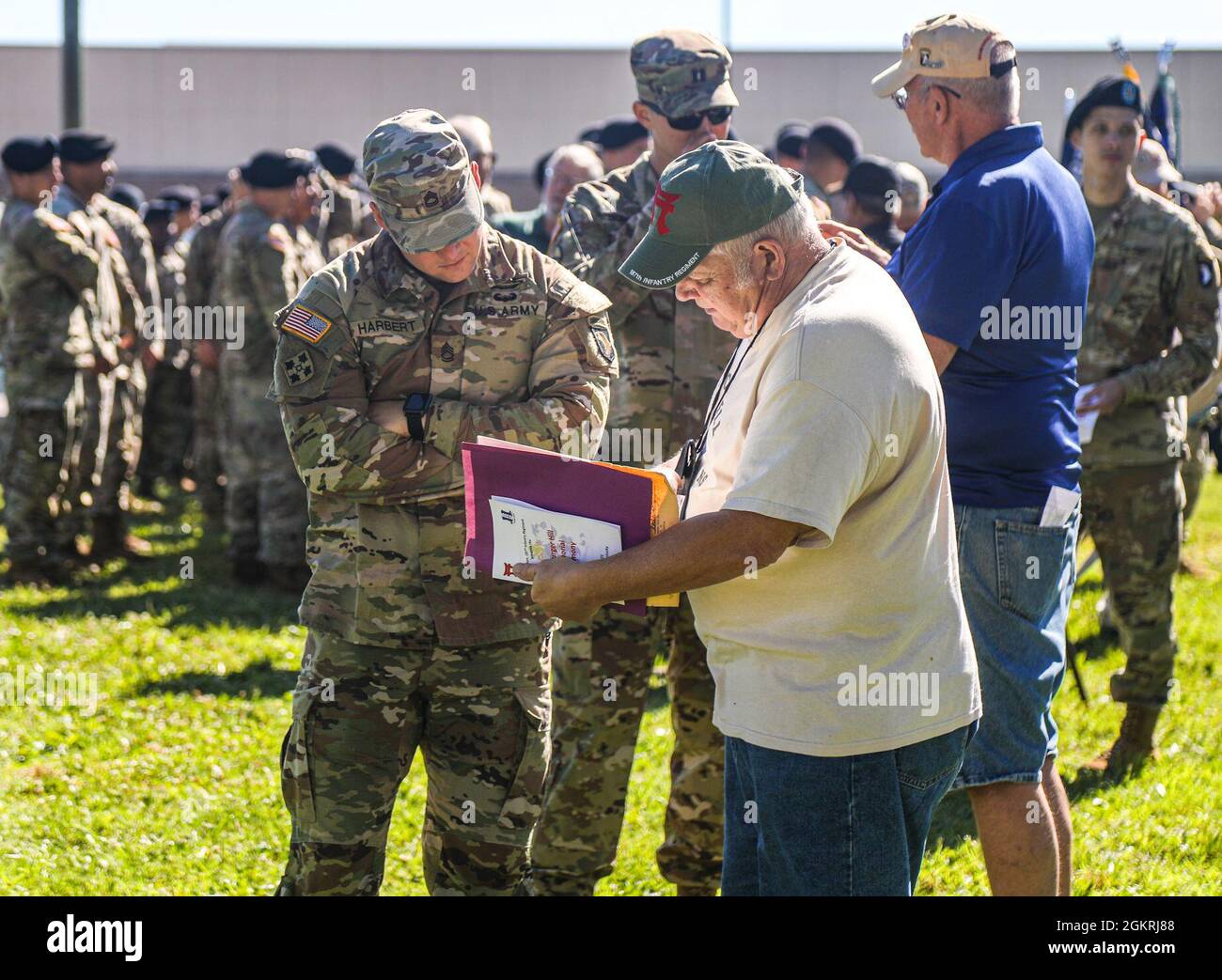 Soldiers and veterans from 3rd Brigade Combat Team, 101st Airborne ...