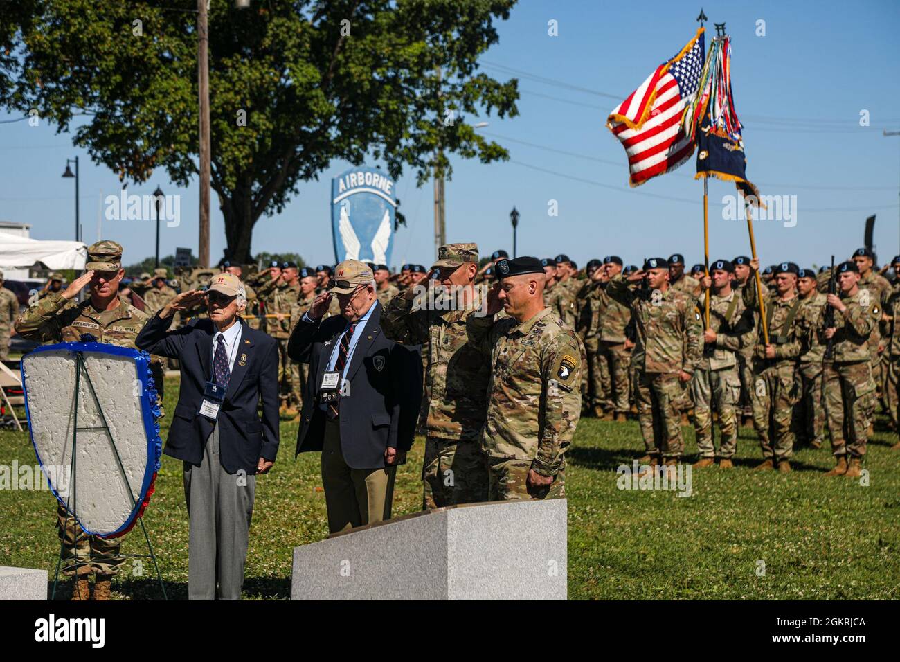 Soldiers and veterans from 3rd Brigade Combat Team, 101st Airborne ...