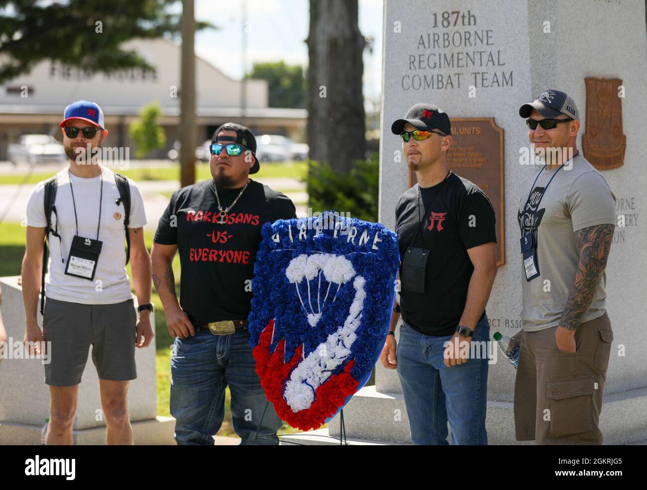 Soldiers and veterans from 3rd Brigade Combat Team, 101st Airborne ...