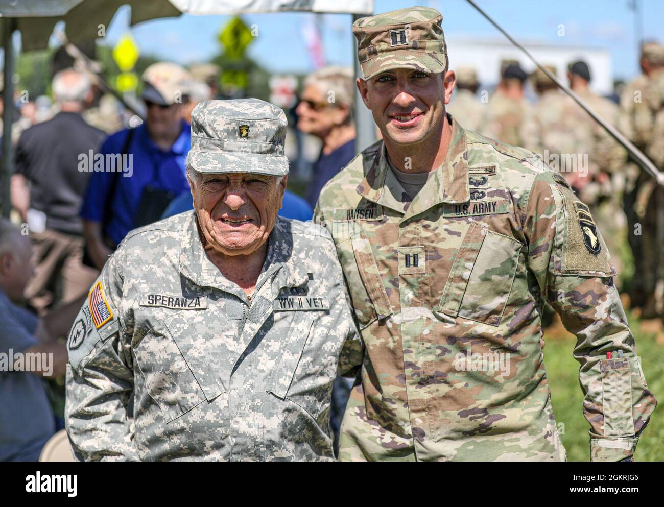 Soldiers and veterans from 3rd Brigade Combat Team, 101st Airborne ...