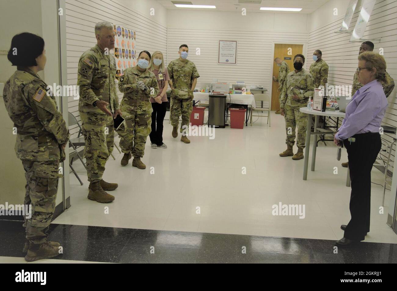 Col. Aaron Pitney, commander of General Leonard Wood Army Community ...