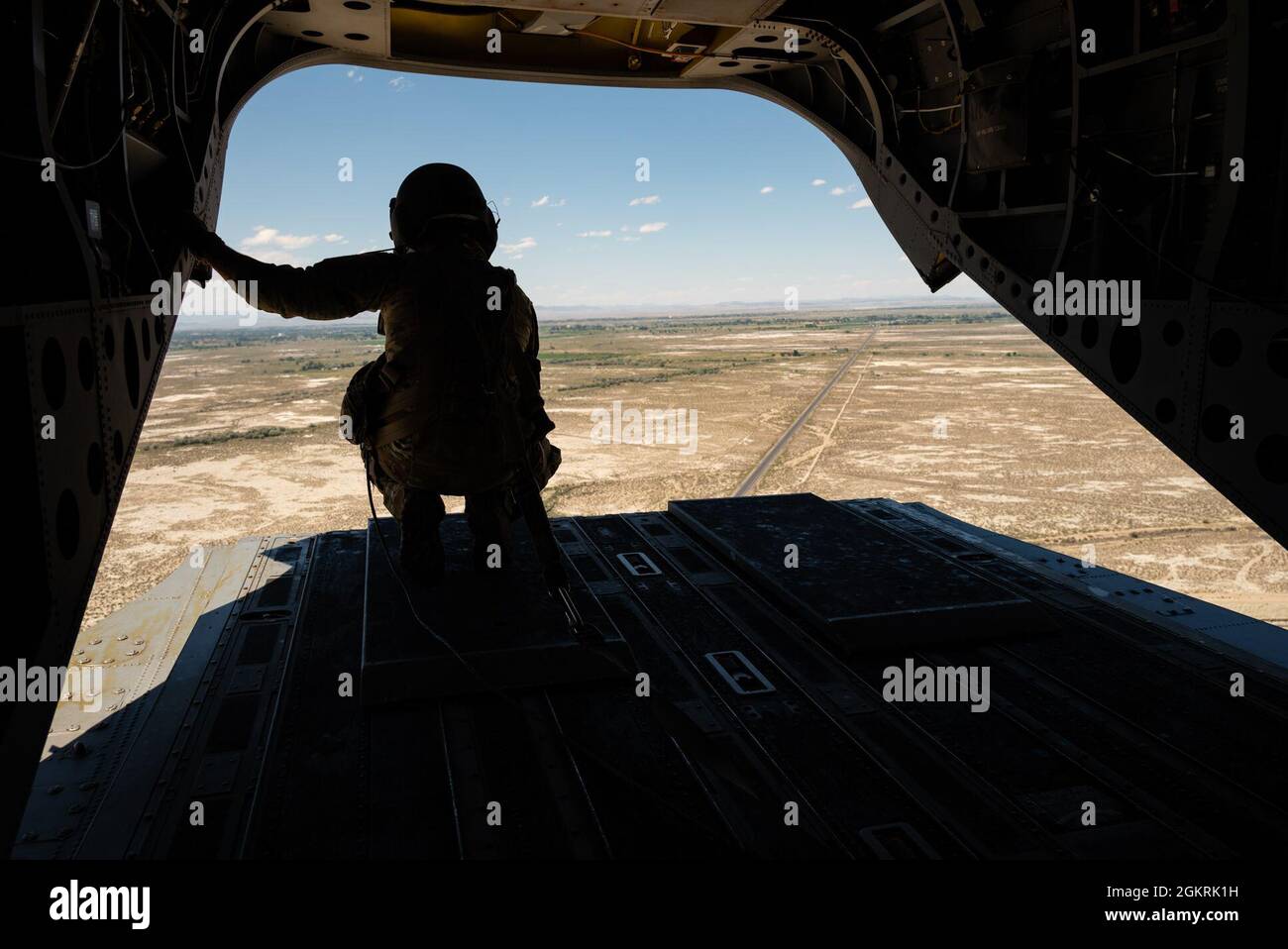 A Nevada Army National Guard Bravo Company, 1/189th Aviation flight ...