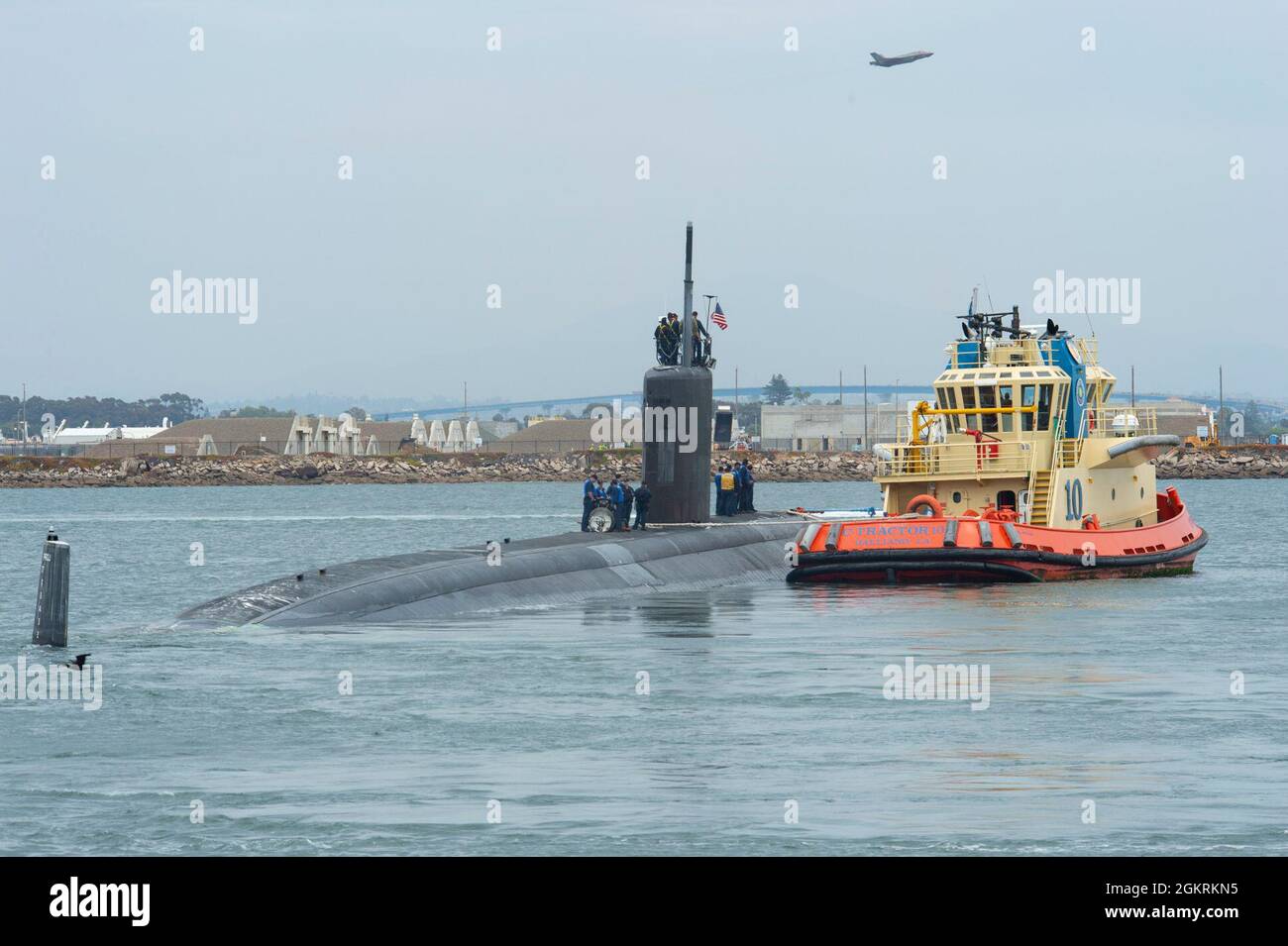 Uss alexandria hi-res stock photography and images - Alamy