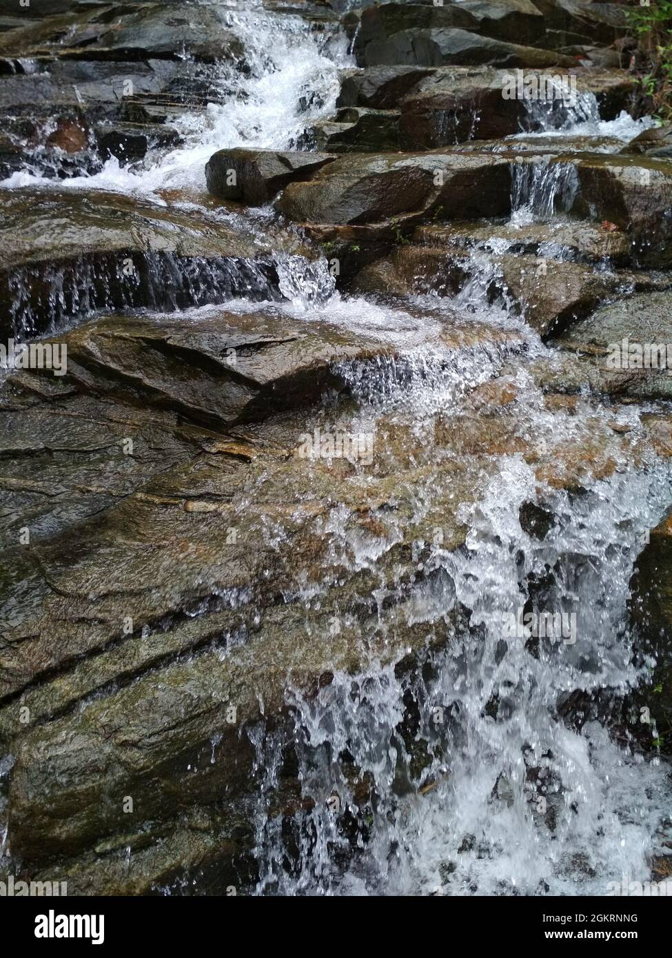 Vertical shot large waterfall hi-res stock photography and images - Alamy