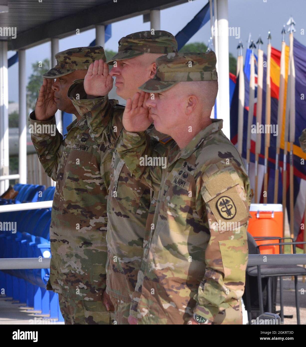 From left right army col hi-res stock photography and images - Alamy