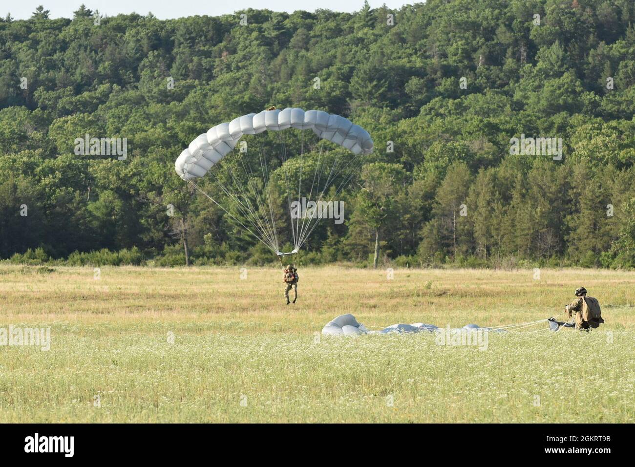 A drop cannon hi-res stock photography and images - Alamy