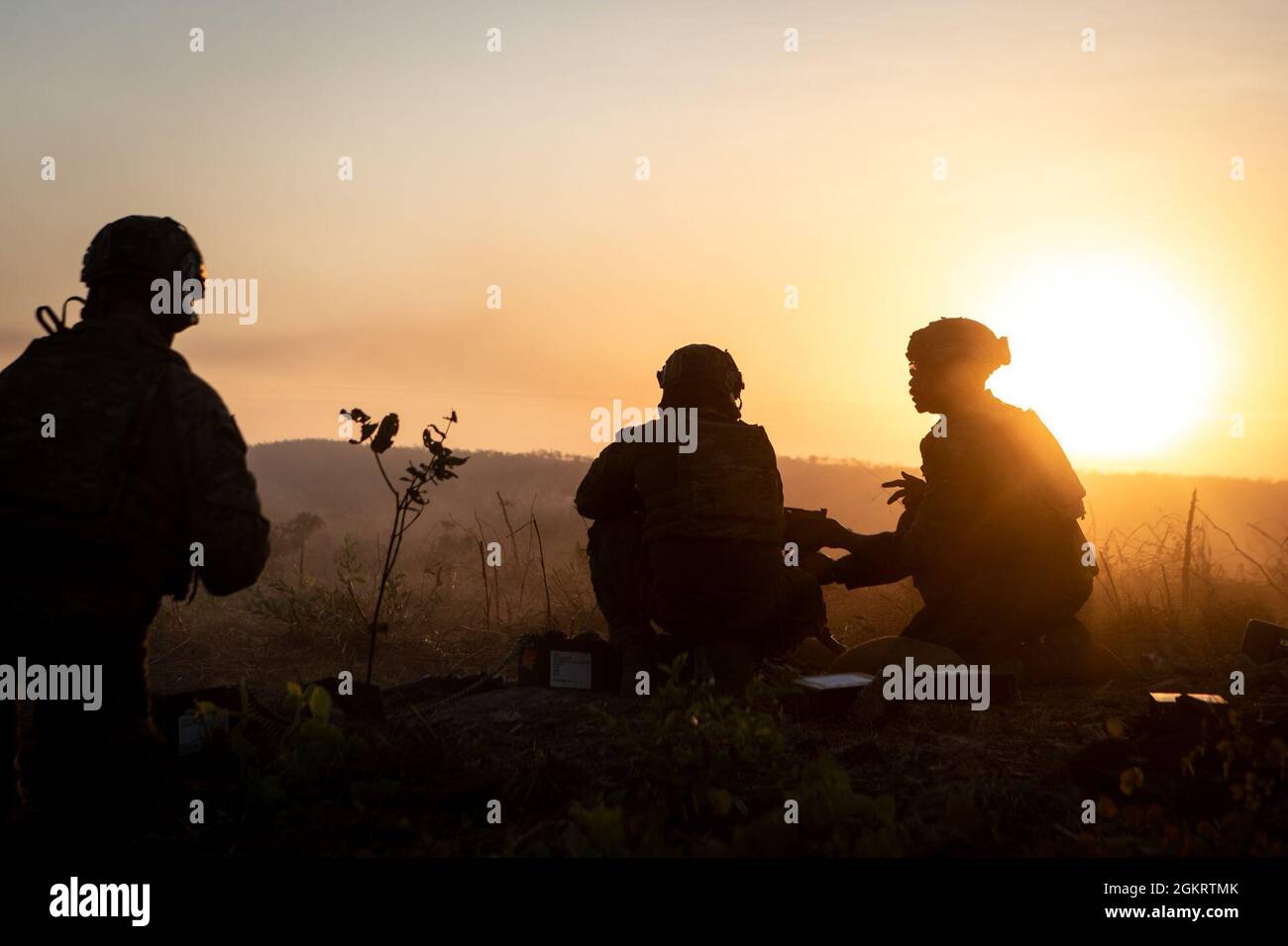 Australian Army soldiers reload an Australian MAG 58 general support ...
