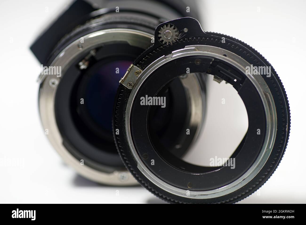Photo camera shutter aperture mechanism hi-res stock photography and ...
