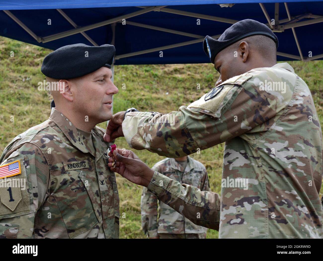 Outgoing commander b hi-res stock photography and images - Alamy