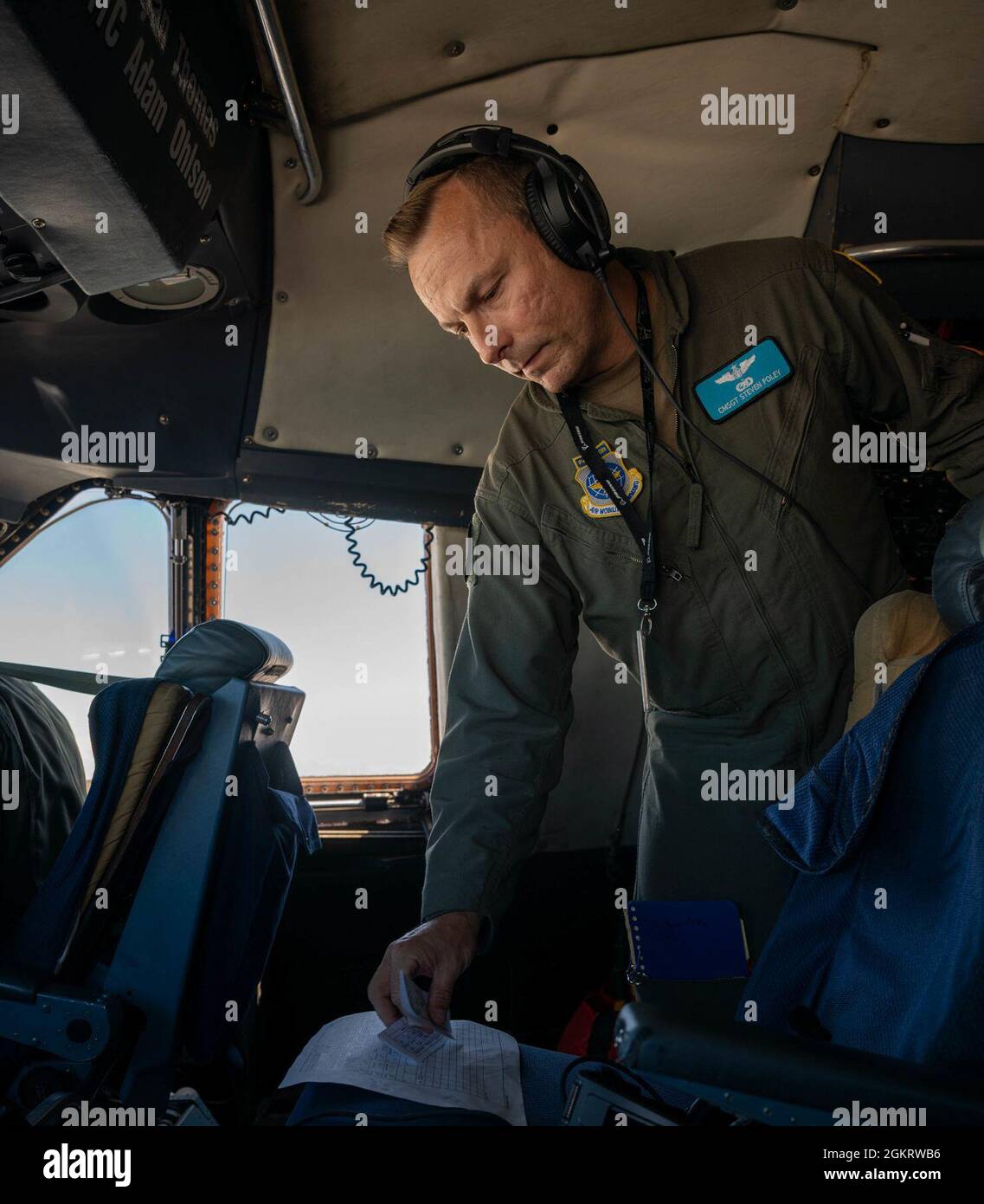 9th airlift squadron hi-res stock photography and images - Alamy