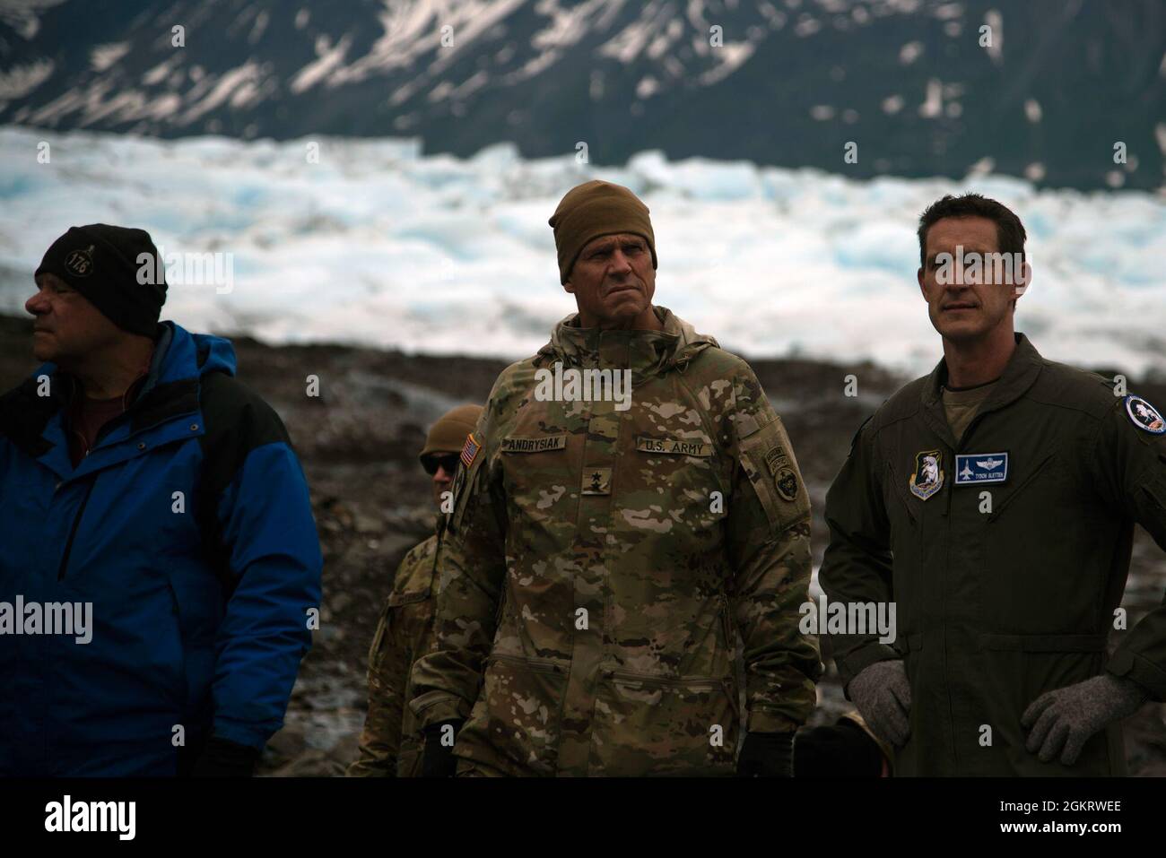 U.S. Army Maj. Gen. Peter Andrysiak, U.S. Army Alaska commander and Lt ...