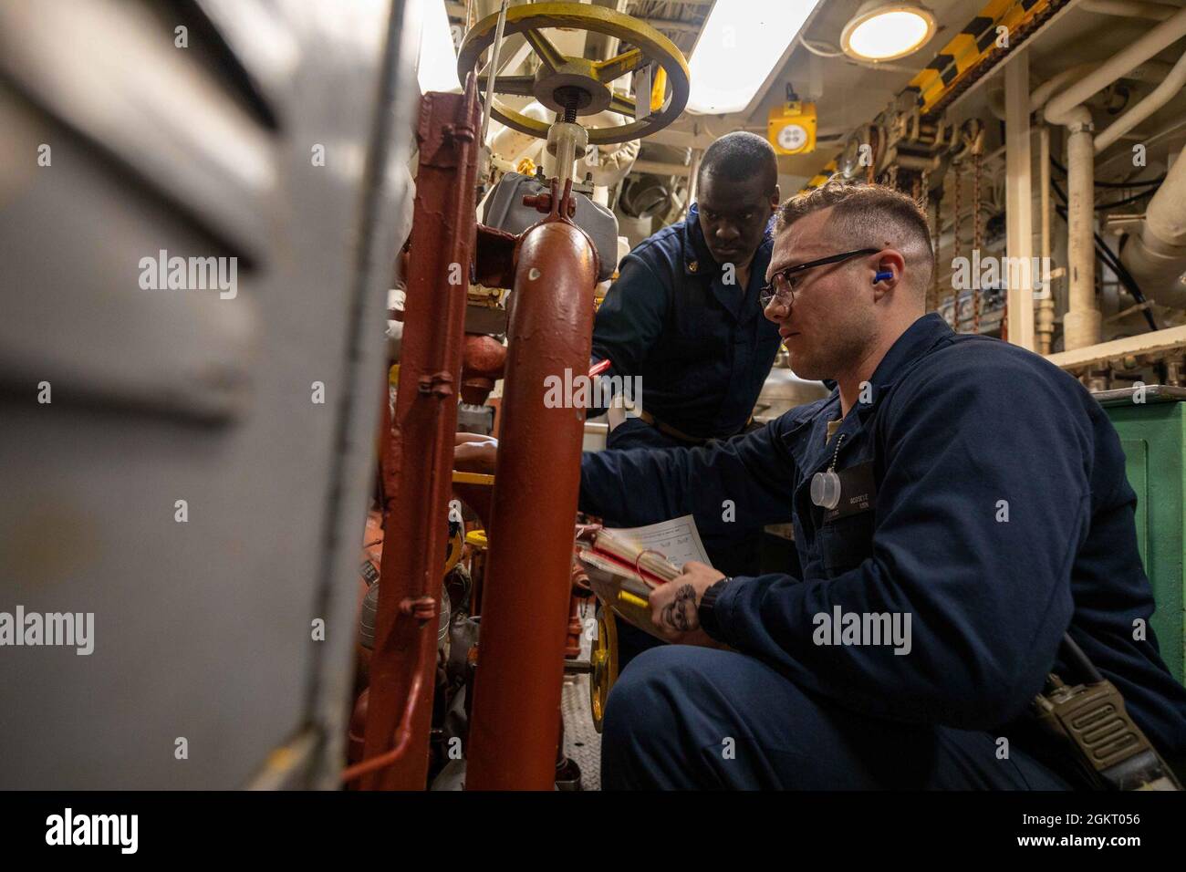 Gas turbine technician mechanical fireman hi-res stock photography and ...