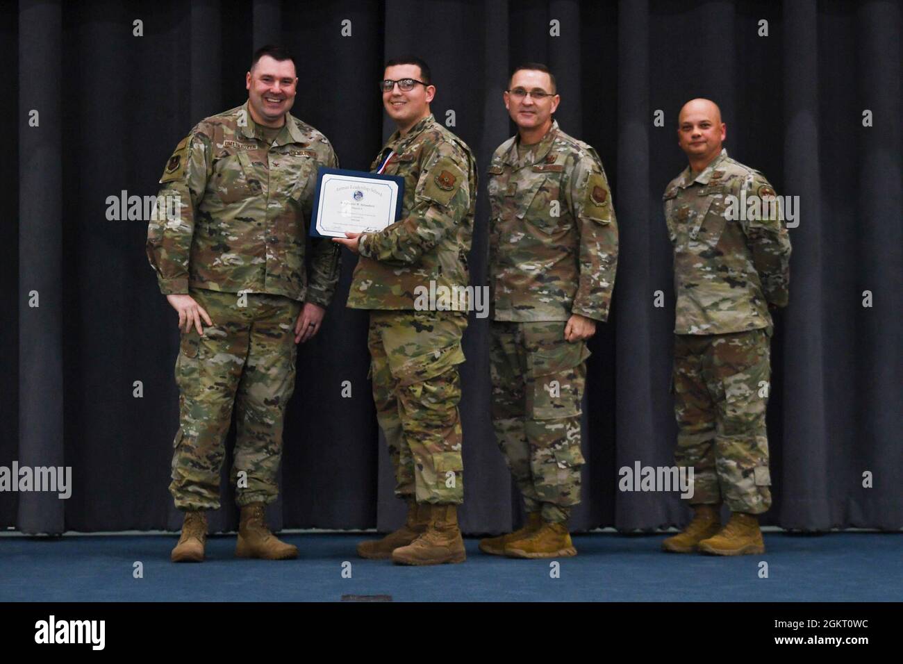 Airman leadership school hi-res stock photography and images - Alamy