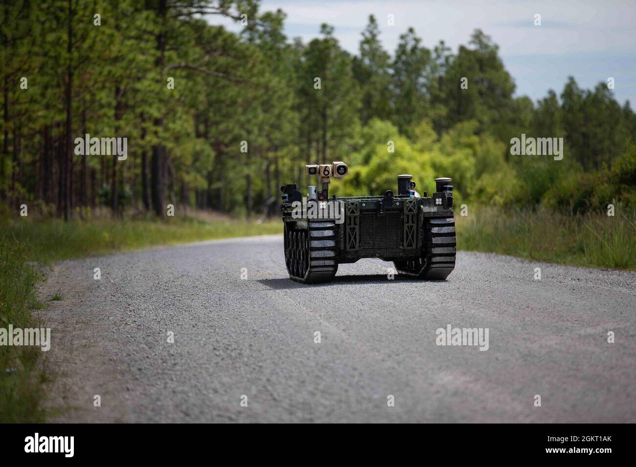 U.S. Marines with 1st Battalion, 2d Marine Regiment (1/2), 2d Marine ...