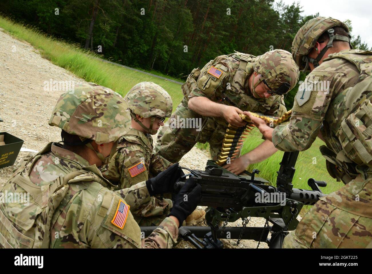 U s soldiers with the 2nd general support aviation battalion hi-res ...