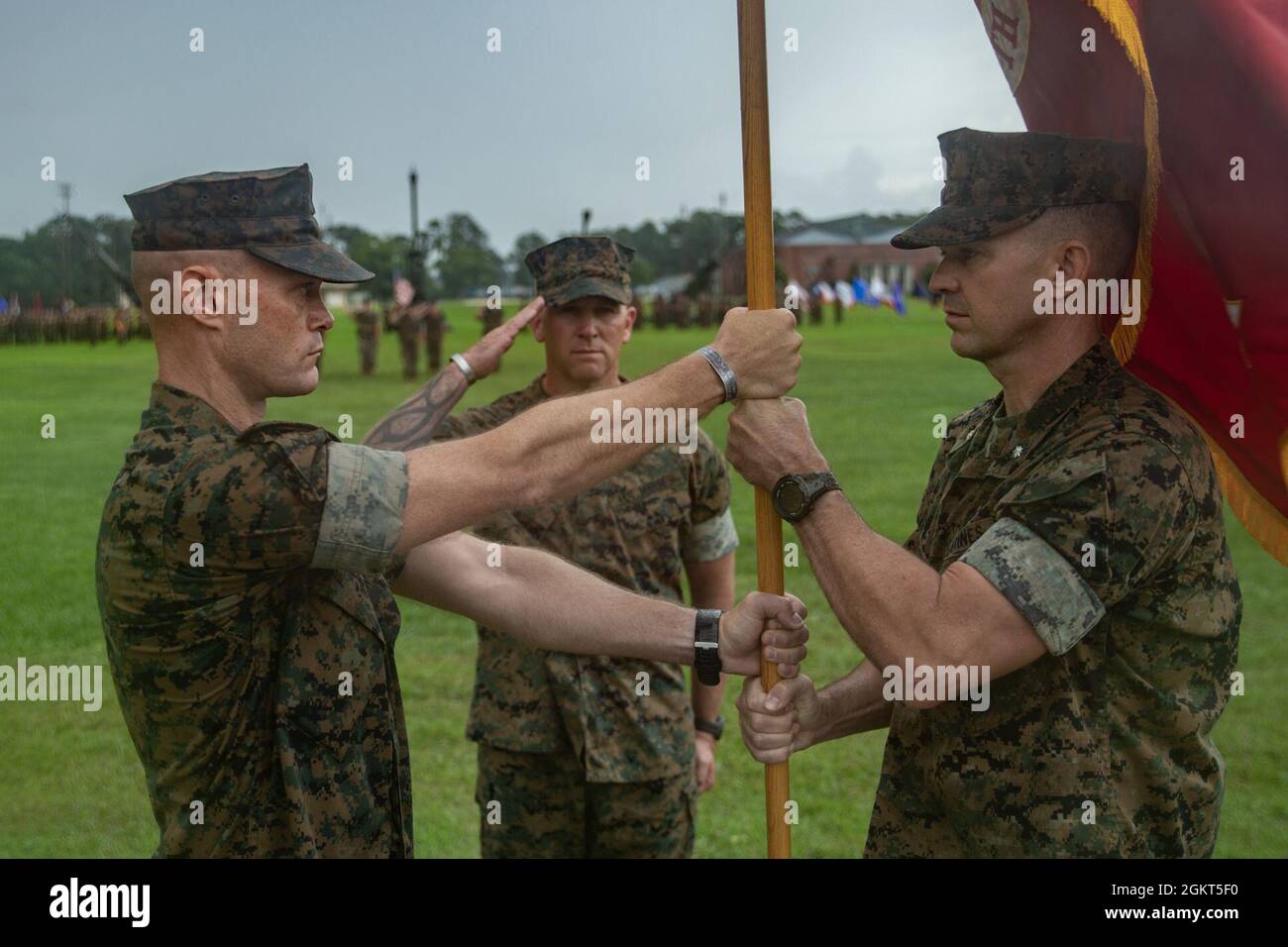 U.S. Marine Corps Lt Col. Richard J. Stinnett jr., right, relinquishes ...