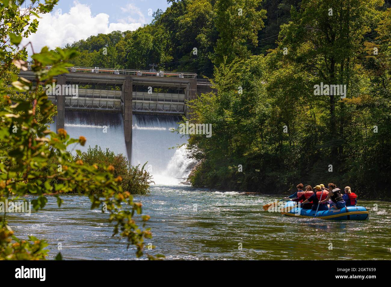 Elizabethon, Tennessee USA - August 21, 2021: Rafters setting out below ...